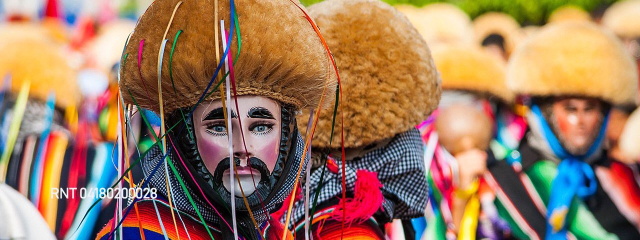 Costumbres de pueblos indigenas - Landing Tours